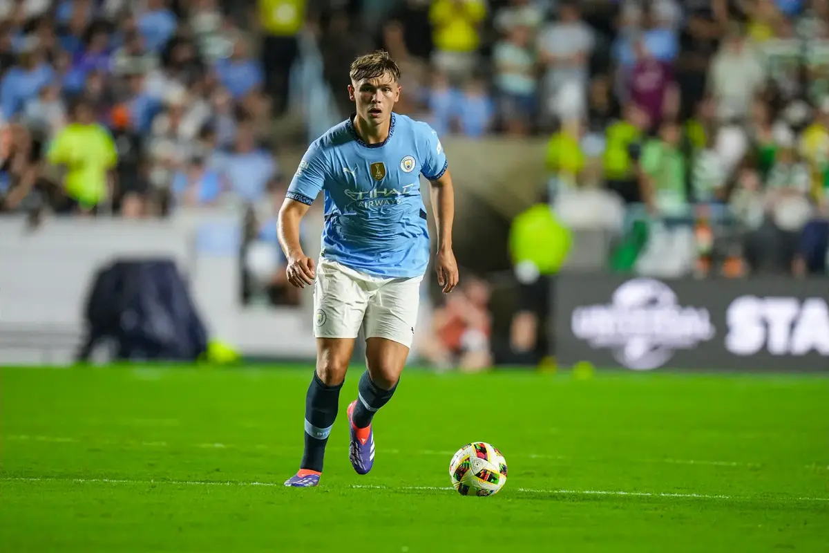 Manchester City close in on £8 million centre-back transfer