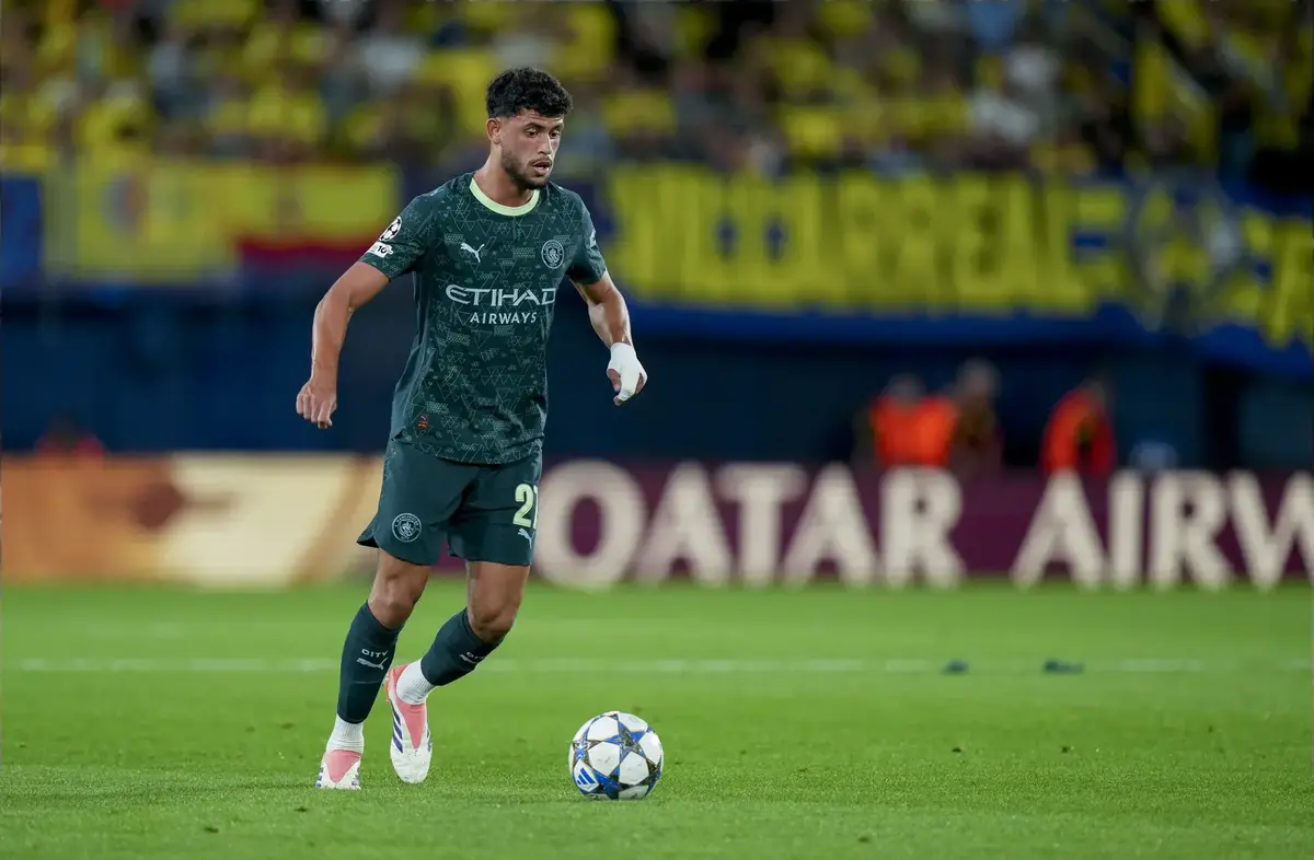 “Cafu regen”, “Man is on heat!” - Manchester City fans go crazy on social media after defender’s ...