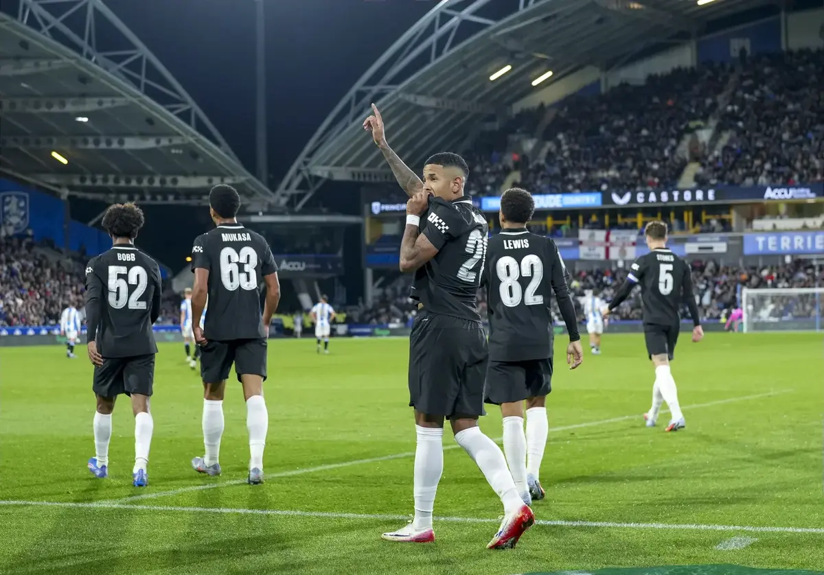Swansea City vs Manchester City (Carabao Cup Fourth Round): Match ...