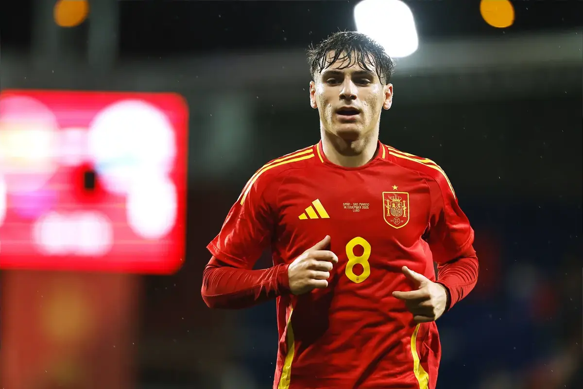 Manchester City to rival European giants for Spain U21 star - Hugo ...