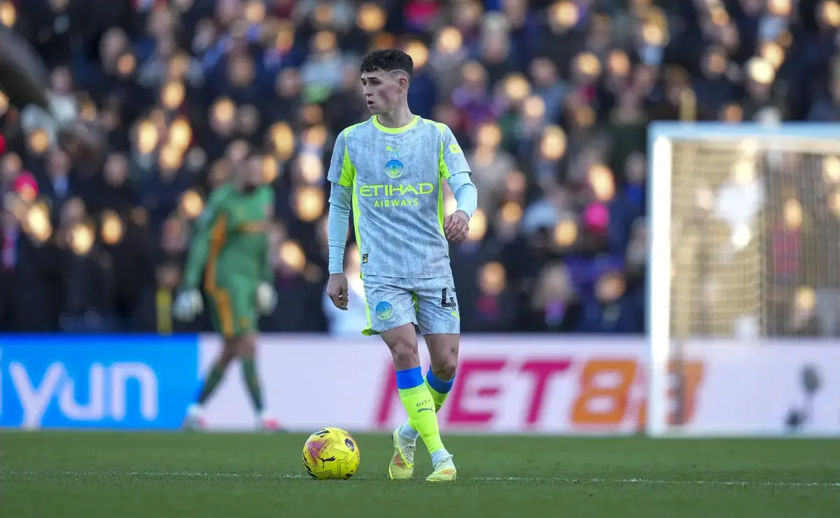 Phil Foden responds to Pep Guardiola’s harsh comments after passing ...